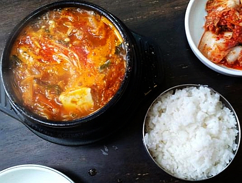 (Eat to Live) or (Live to Eat): Sam Gae Tang