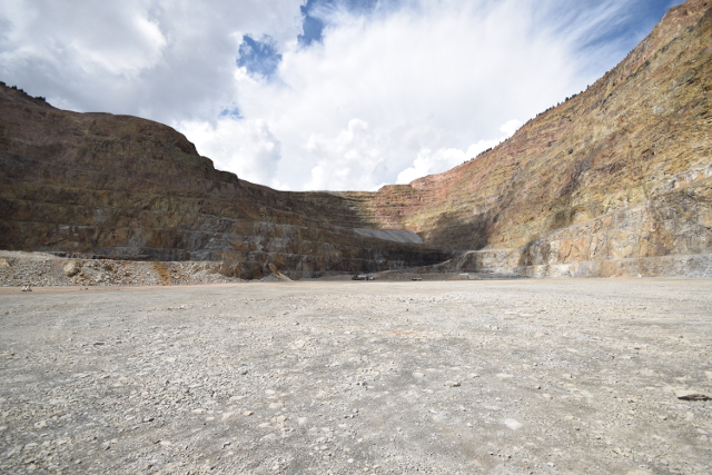 Al's Photography Blog: Pit Mine - Bottom