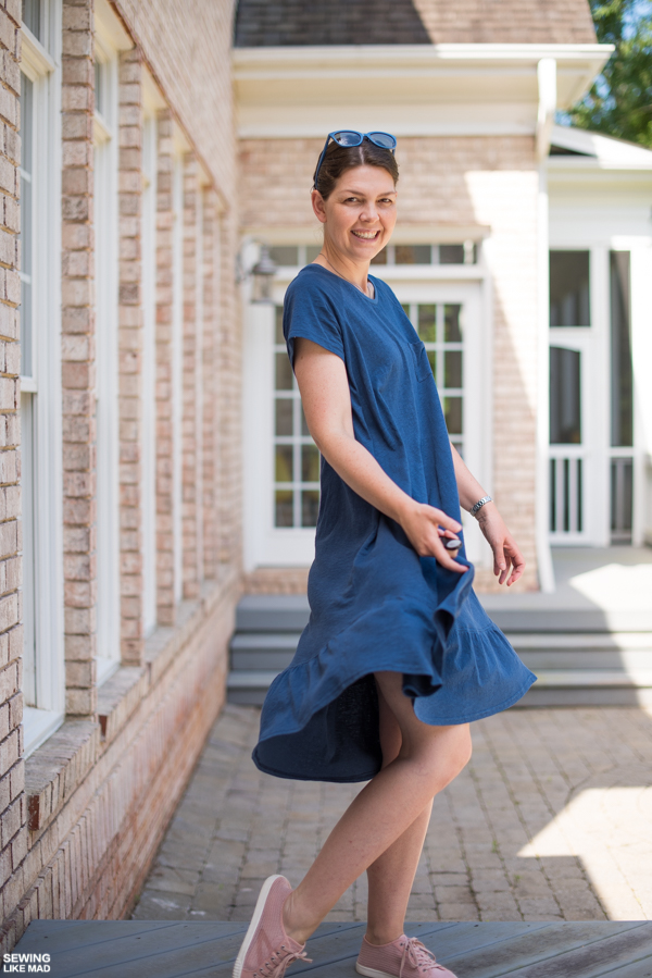 Sewing Like Mad: The Waterfall Raglan Dress by Chalk and Notch.