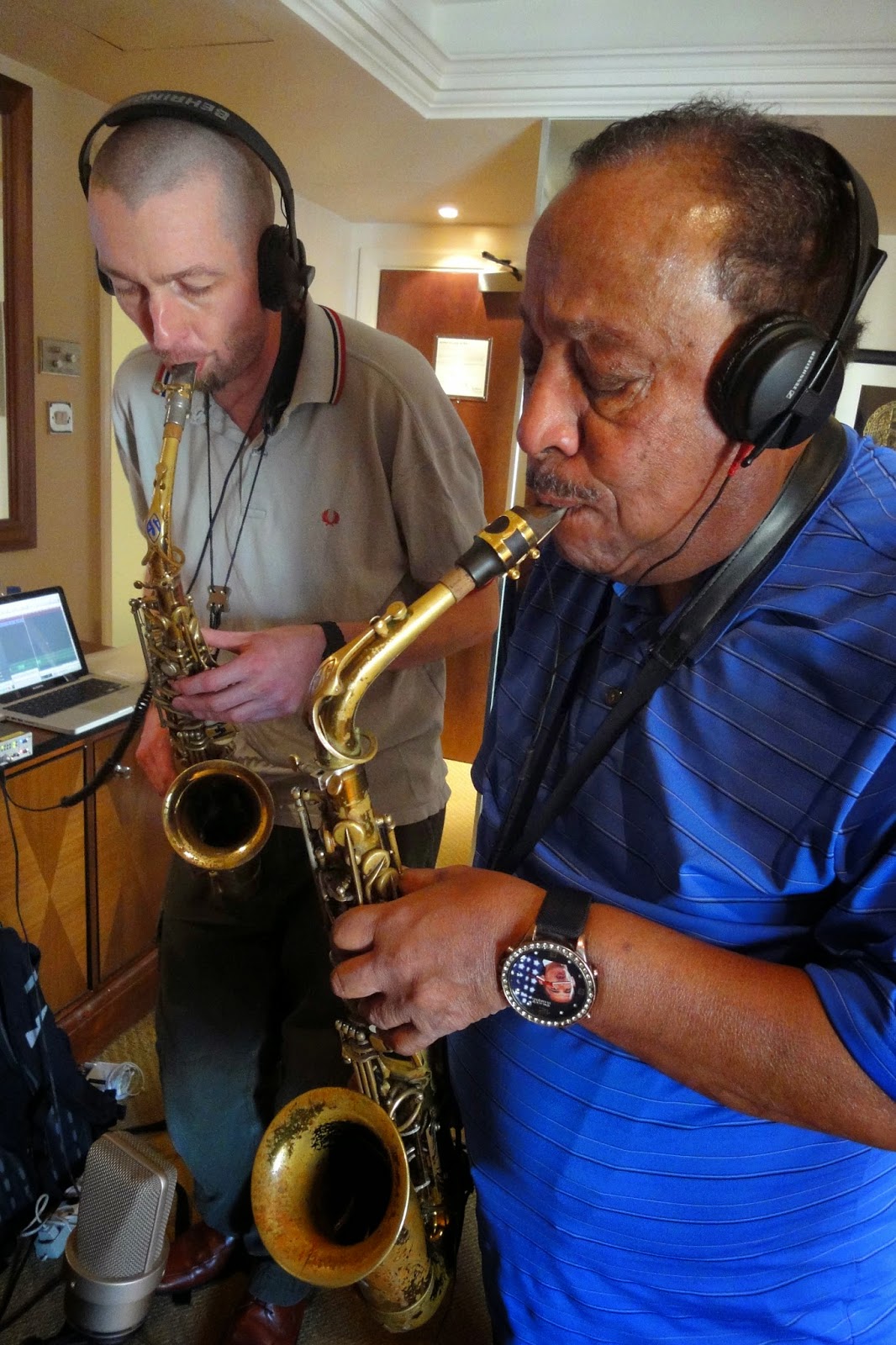 elvstroem - the funky sax blog