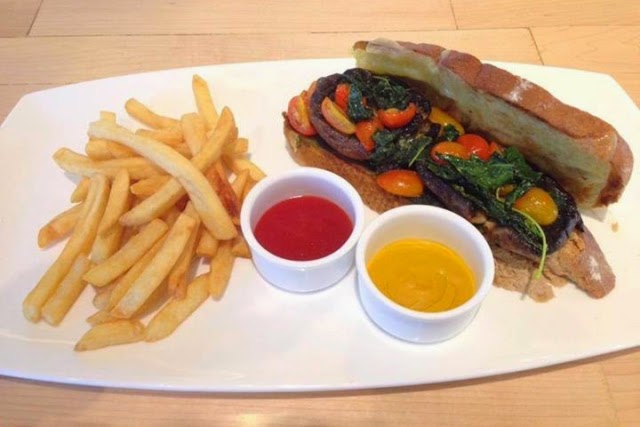 NBA Cafe Manila at SM Aura Premier, Bonifacio Global City