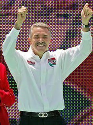 ESTO PASO: 1952: NACIÓ Roberto Madrazo, abogado y político mexicano.