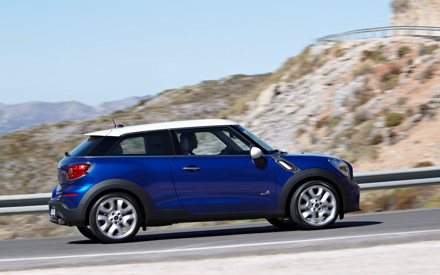 Cars Model 2013 2014: Mini Cooper Paceman First Look