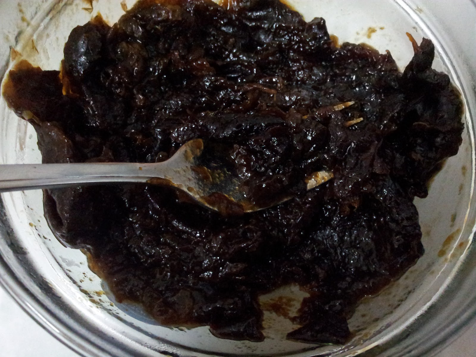 Sumanarthy's Kitchen: Eggless Prune Cake