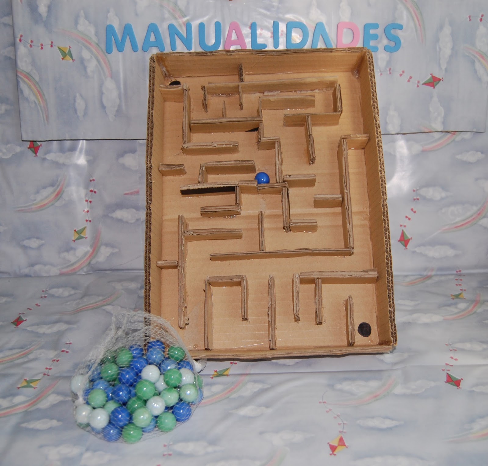 Manualidades con ilusion: LABERINTO