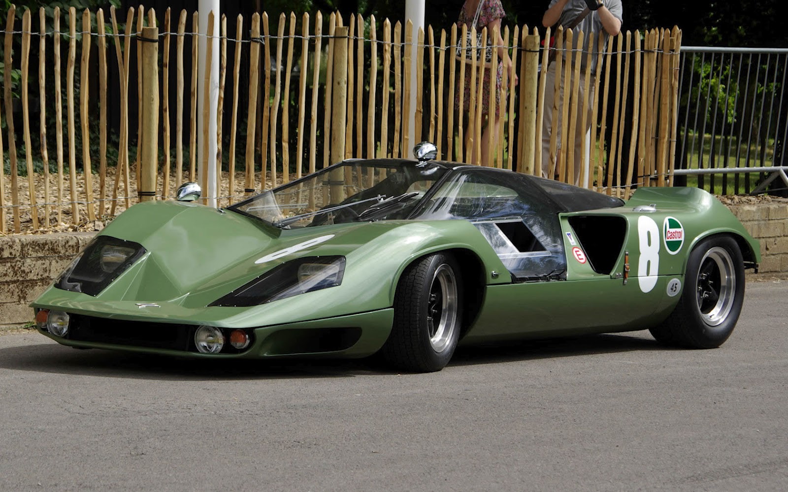 Marcos Mantis XP | Dream cars, Classic racing cars, British sports cars