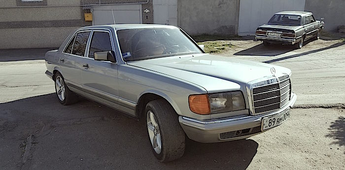 The art of cars: Mercedes-Benz W126 (Part 1)