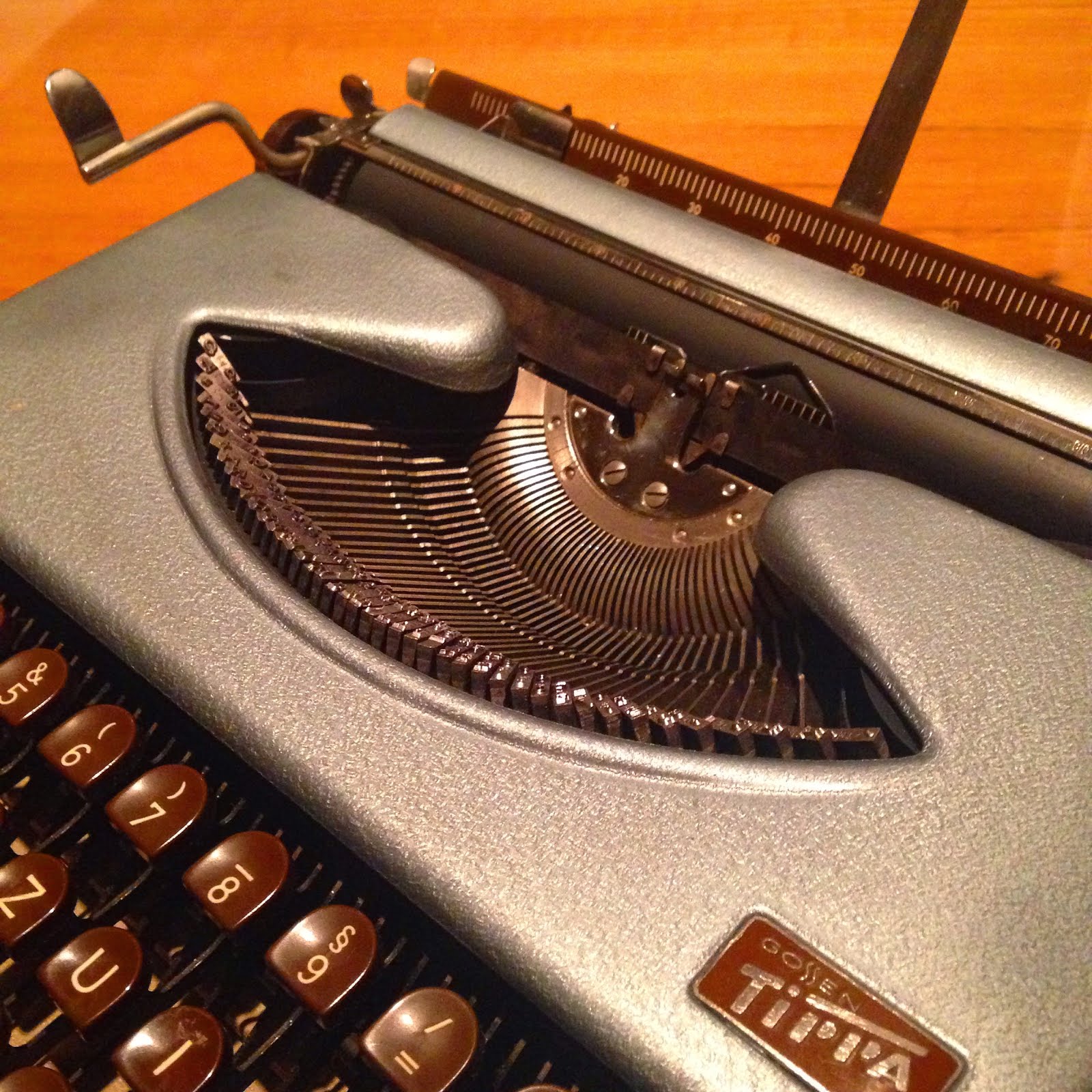New York, New York!/ /THE TYPEWRITER REVOLUTION