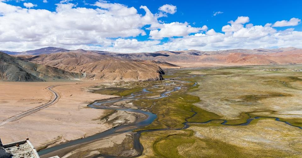 India-Archives (भारतीय अभिलेखागार): Hanle river