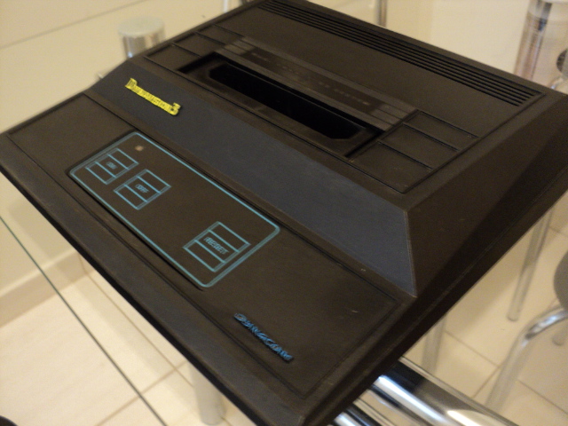 Brazilian NES Clones: Dynavision 3 Action