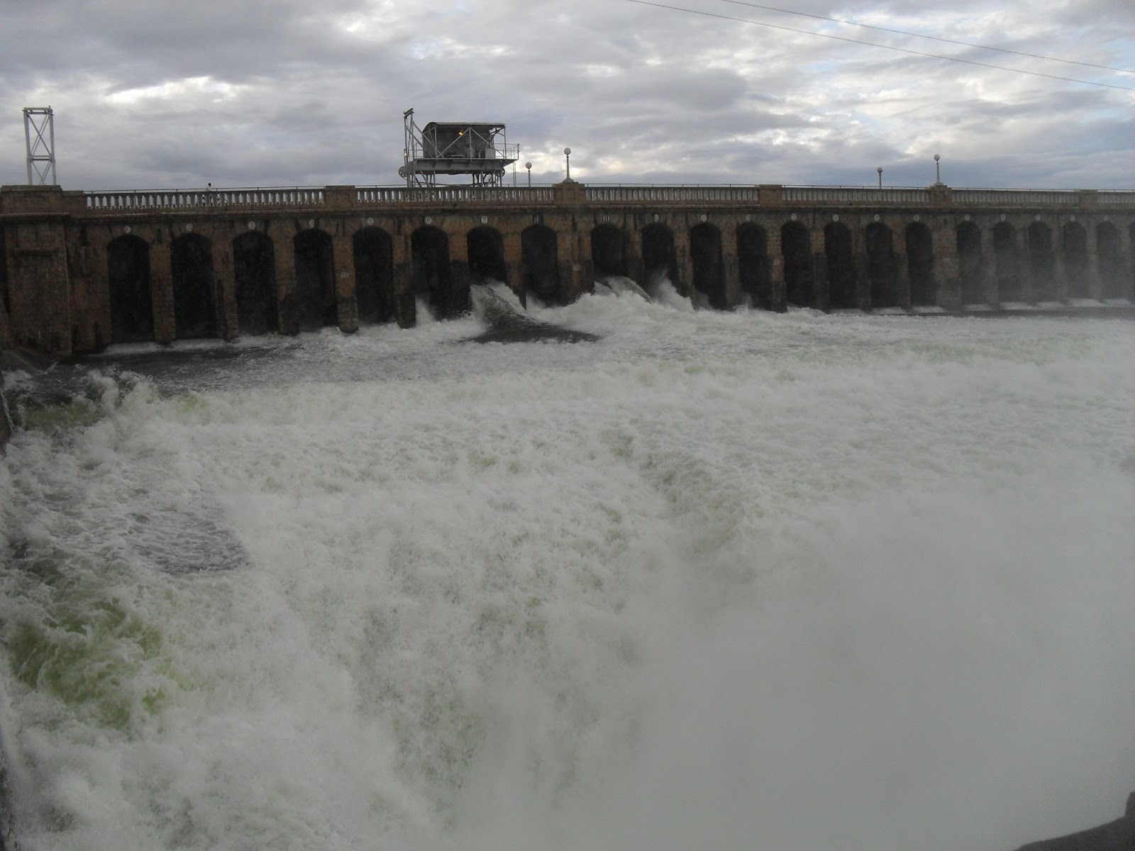 YENNAAR: Krishna Raja Sagara Dam (KRS), Mysore