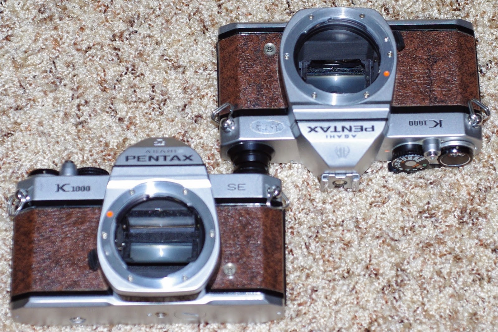 The Chens: The User's Review: Two Versions of Brown-skin Pentax K1000 ...