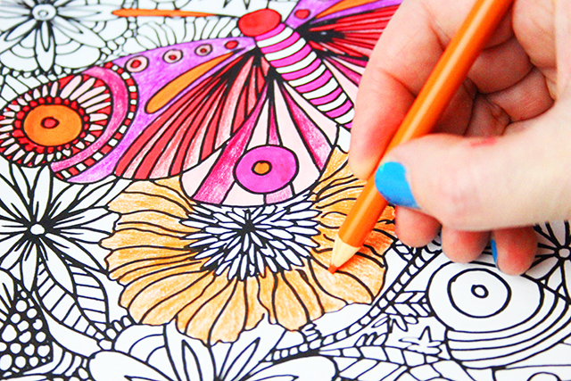 alisaburke: my favorite ways to color and a free coloring download