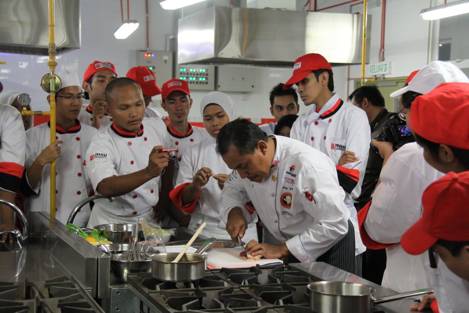 MASTER CHEFCELEBRITY SABRI HASSAN :: BENGKEL MASAKAN BERSAMA CHEF SABRI ...