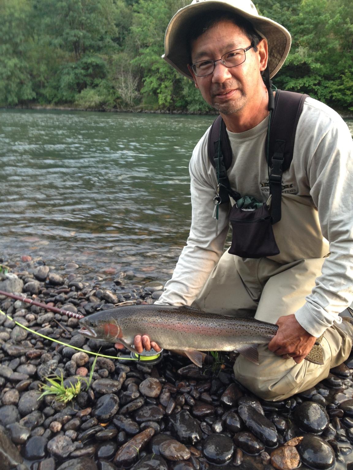 DRY LINE STEELHEAD - OREGON: First Surface Steelhead for Summer 2013