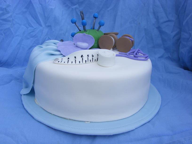 Cakes by Kelly: Sewing themed cake