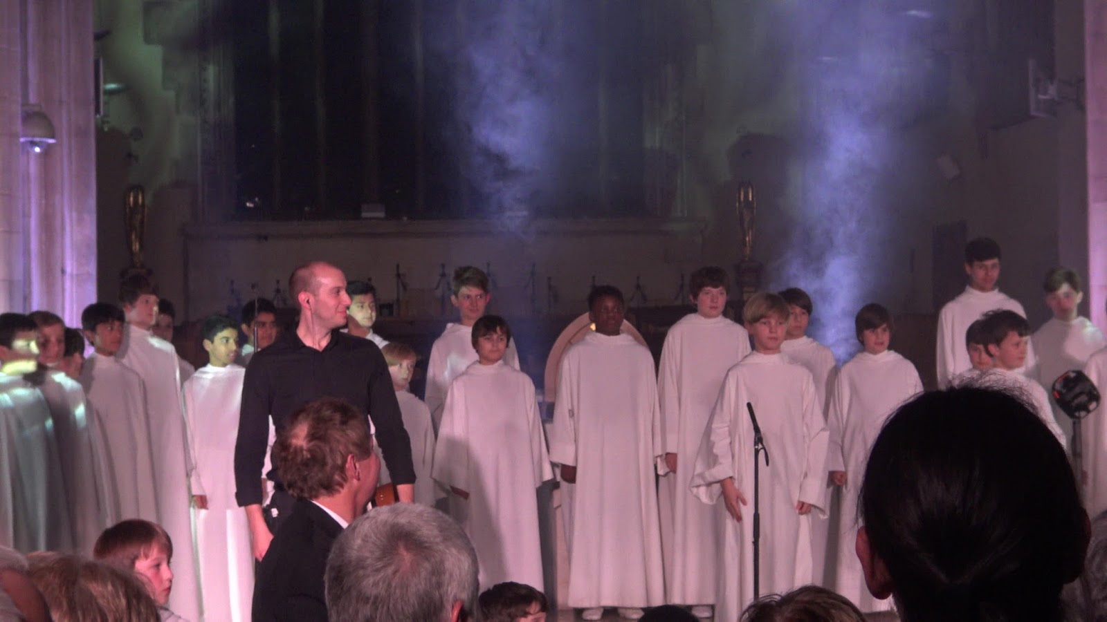 CHORĪ ANGeLŌRUM: 12/2016