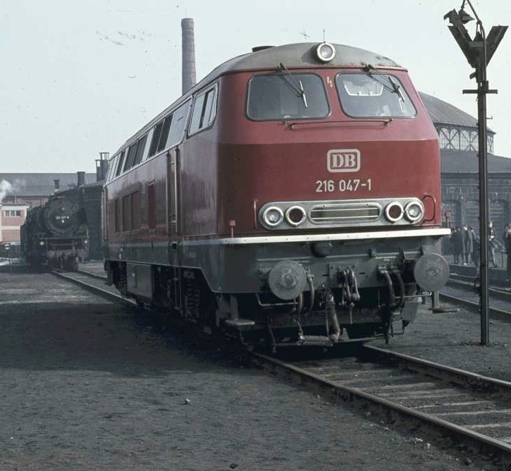 Konigshofen spur nul: Deutsche Bundesbahn V160/BR 216