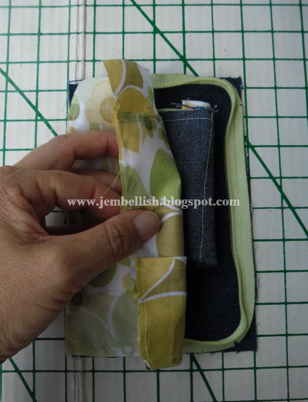 Creating my way to Success: Handy zip-pouch tutorial