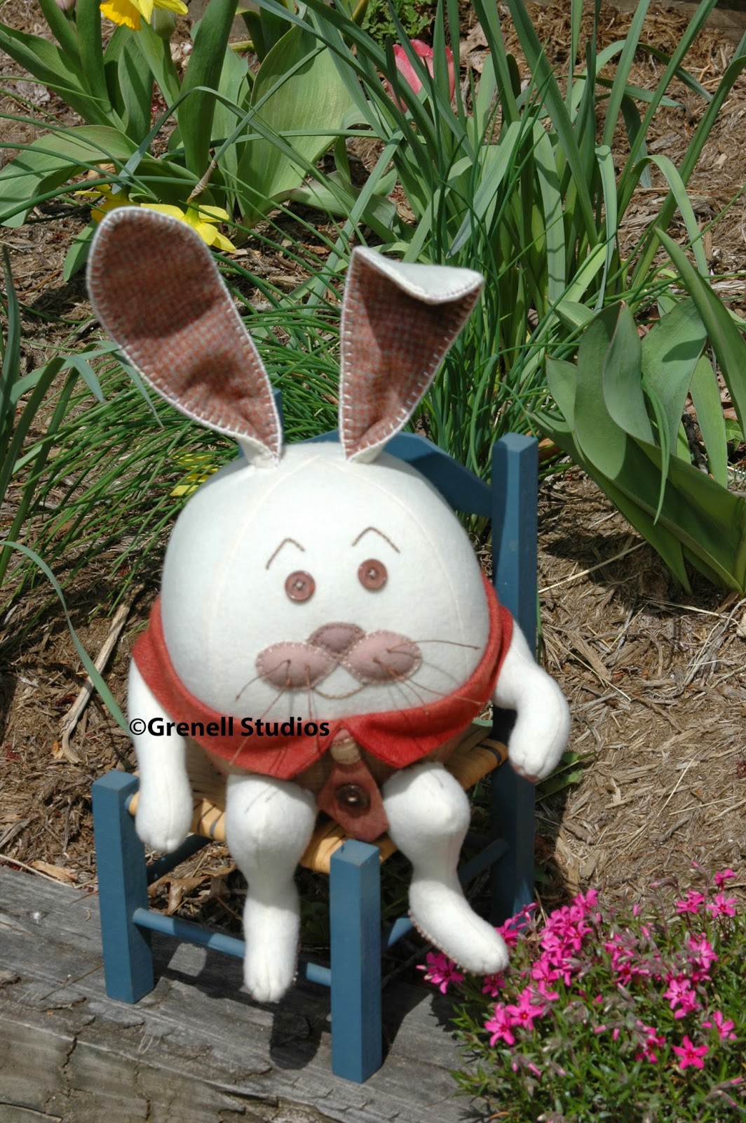 Shuttle, Hook and Needle: EggBert