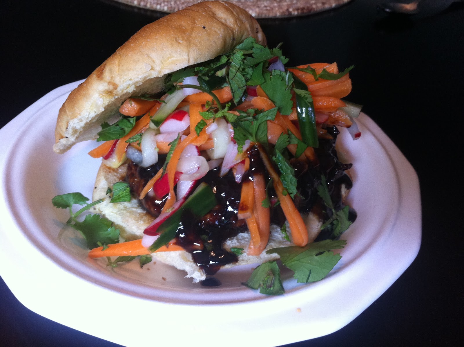 Amy's Kitchen: Vietnamese-style Bahn Mi Burgers