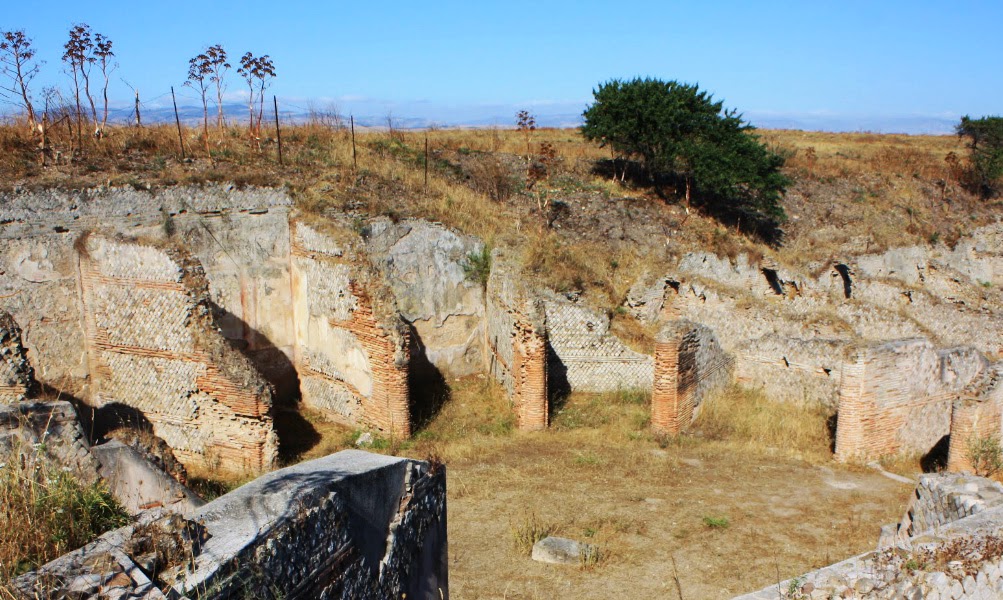 ArqueoLugares: HERDONIA. Ordona romana. prox. Foggia. Apulia. Italia.
