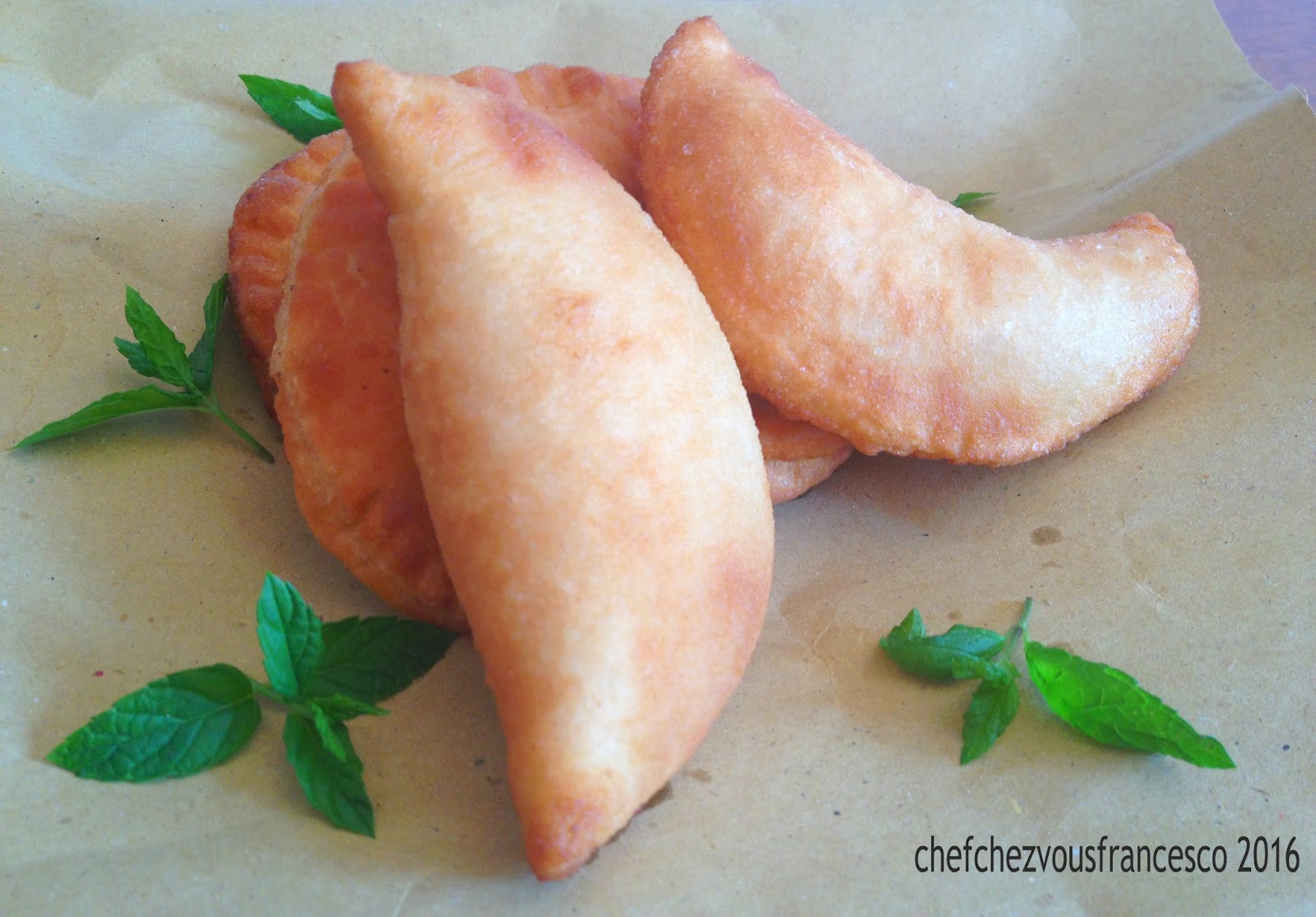 Chefchezvous: panzerotto o calzone al prosciutto cotto e ricotta