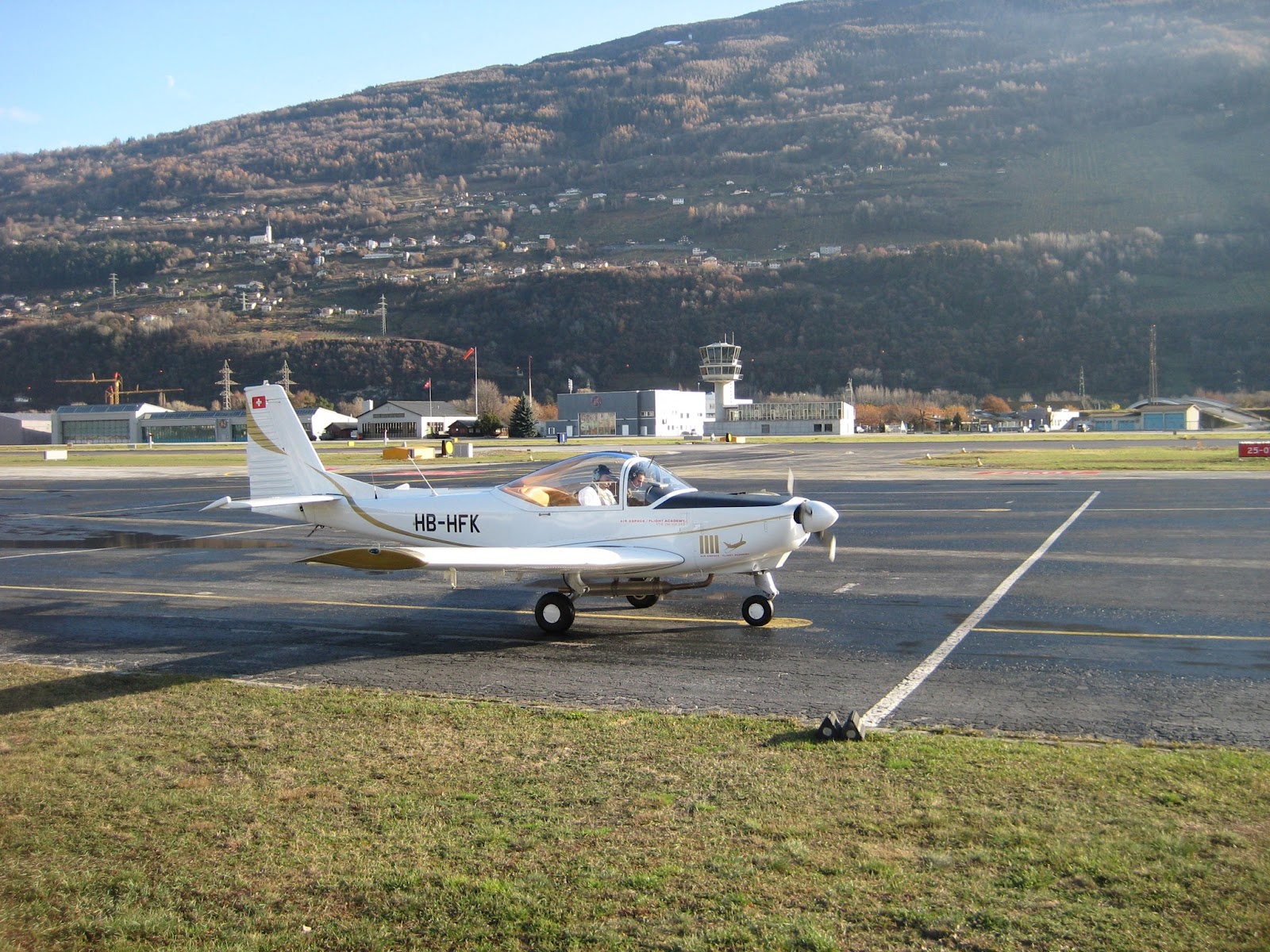 fly HIA Blog: Aircraft of Our Lives: AS-202 Bravo