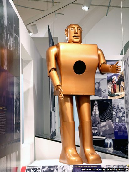 Saved From The Paper Drive: Elektro