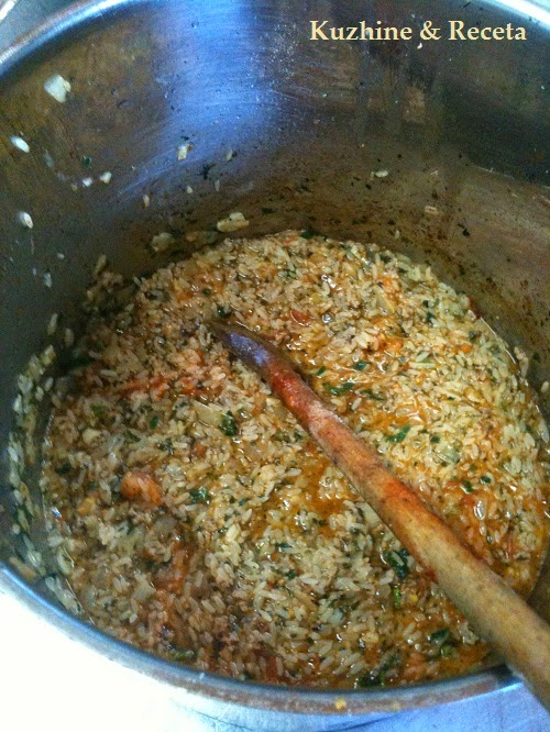 Kuzhine - Receta: Speca te mbushur me oriz Kuzhine - Receta: Speca te mbushur me oriz