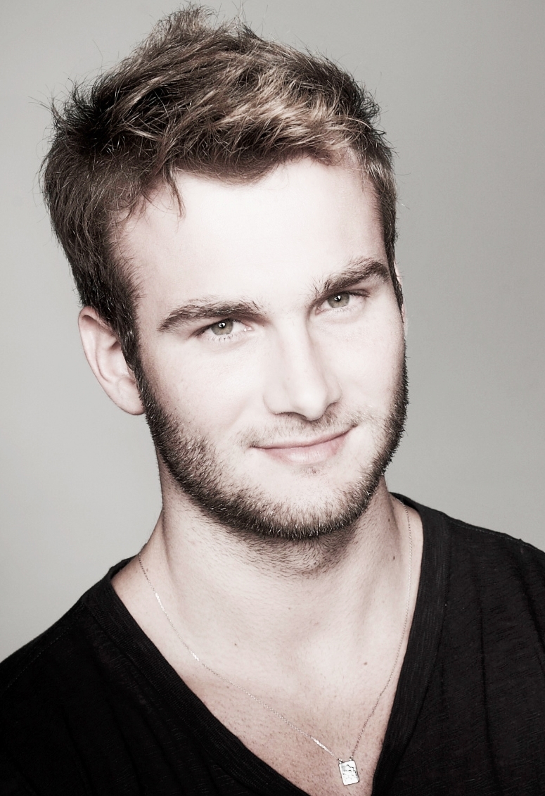 Supremacia Doc: Dr. Wesley Schunk