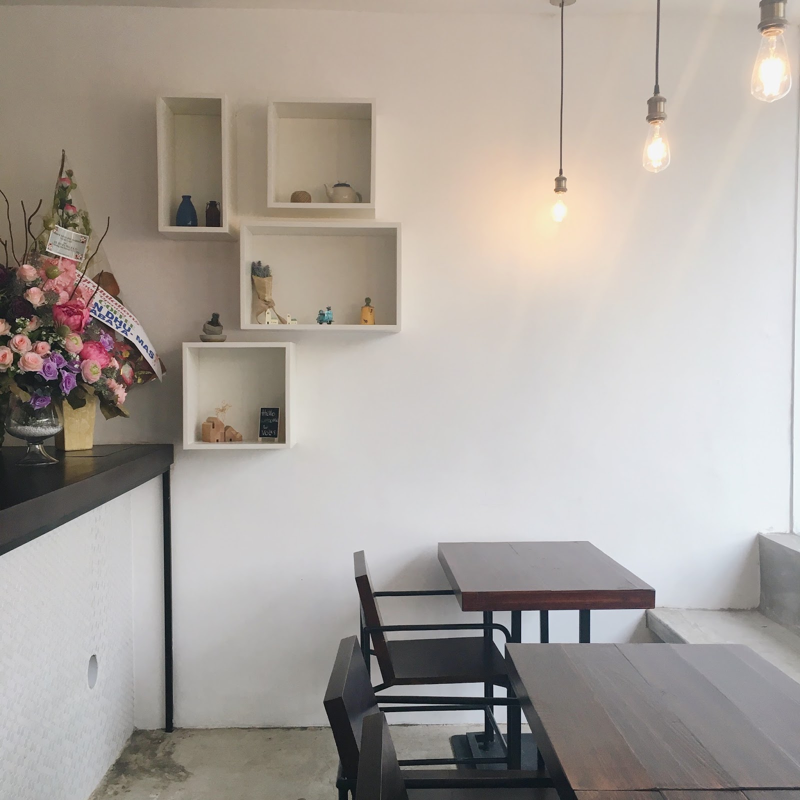 Volks Coffee Surabaya (Review) | Laura Angelia
