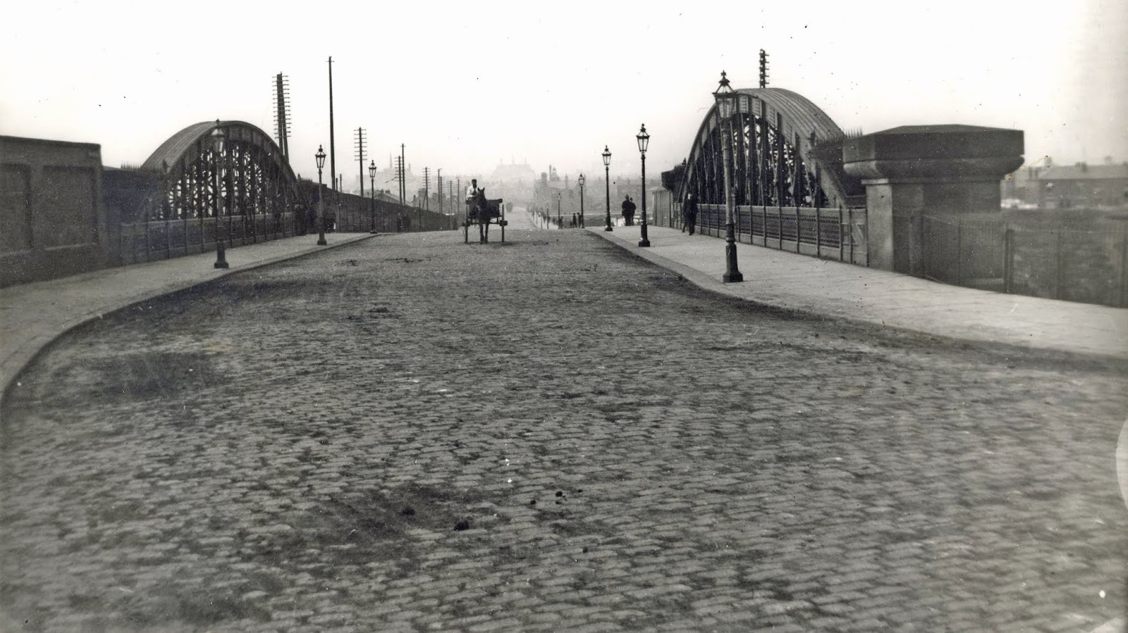 Salford History: Trafford Road Swing Bridge : an encomium