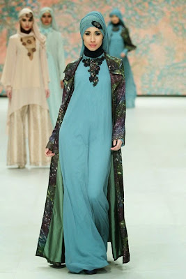 20 Foto Desain Baju Pesta Muslim Glamour Terpopuler - Kumpulan Model ...