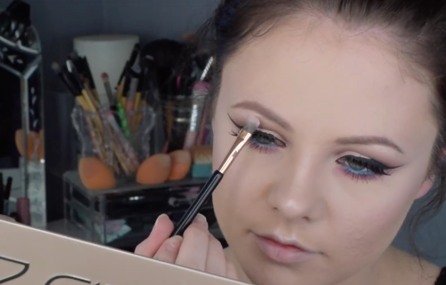 Danielle Scott: Easy Clubbing Makeup Tutorial