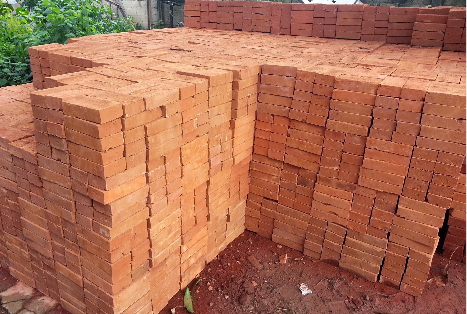 Bata merah ukuran jumbo [ 0877-7939-8498 ]