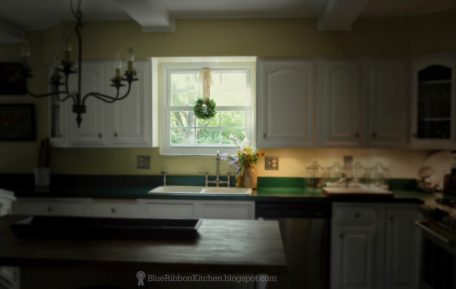 Blue Ribbon Kitchen: DESIGN RULES WORTH BREAKING