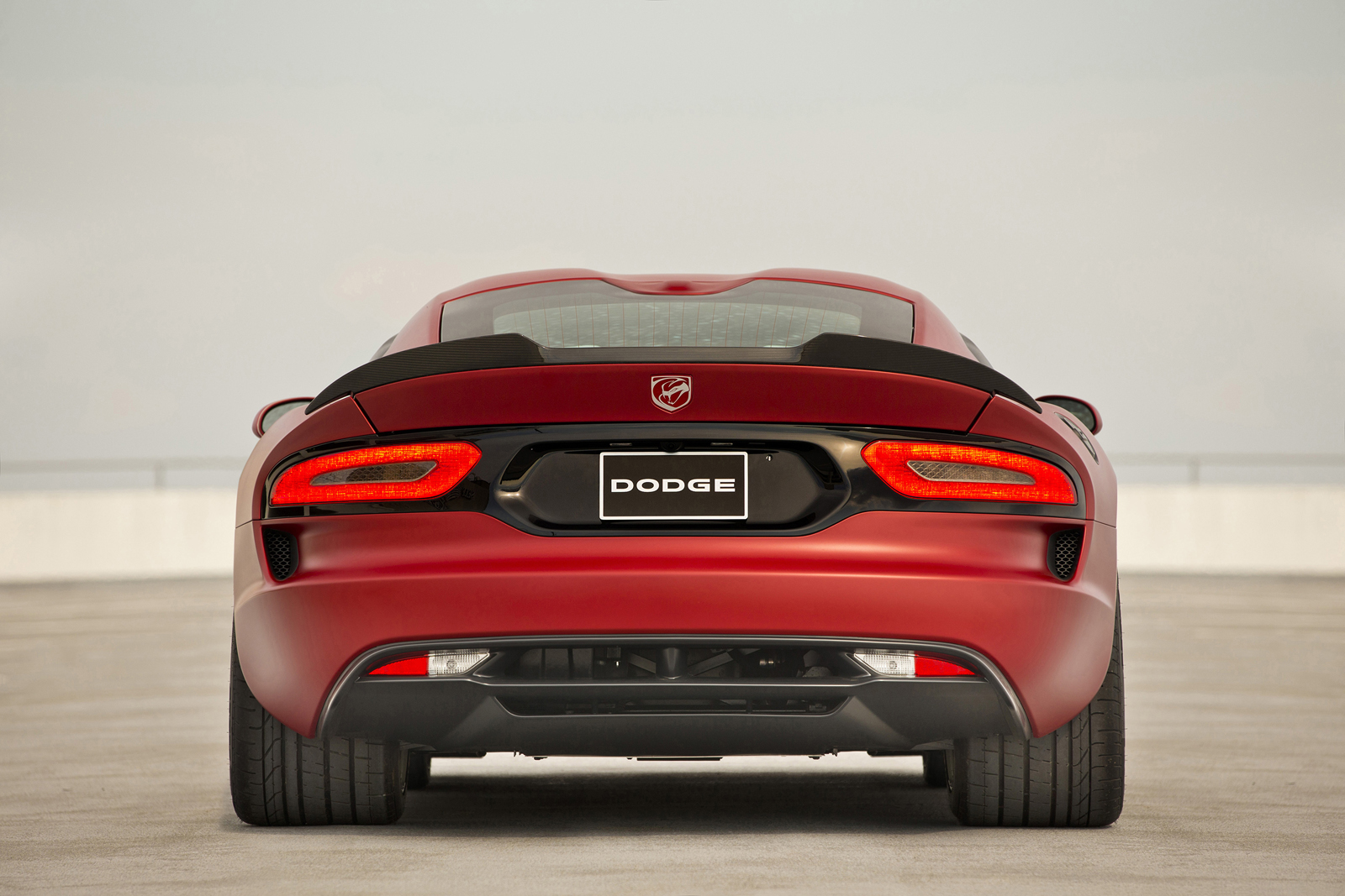 FCA Recalls Two Dodge Vipers. Not Two Thousand, Just Two. - Types cars