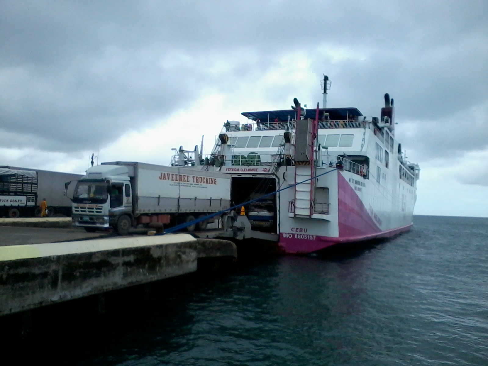 Travel and Tourism: Caticlan to Boracay boats