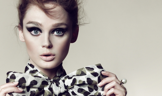 Eye Makeup Styles: Extra Black Makeup For Your Eyes