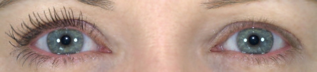 Mascara Monday - Rimmel'Scandal Eyes Curve Alert | Beauty Crazed in Canada