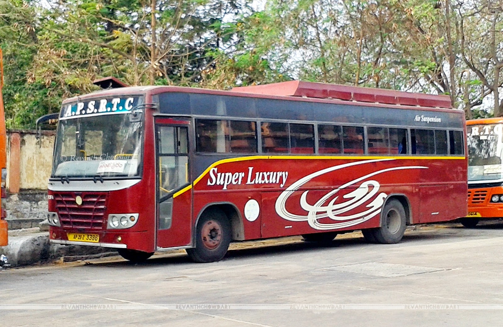 LOVE of Z: New SUPER LUXURY Buses
