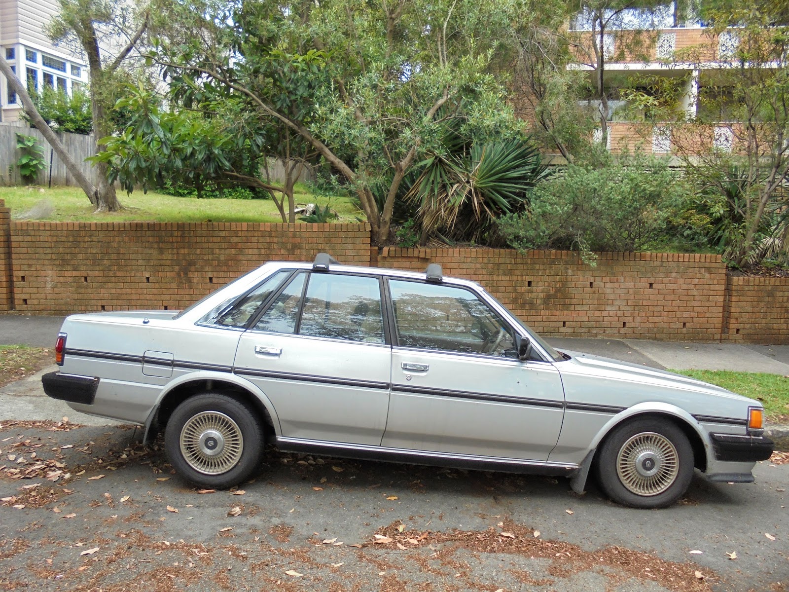 Aussie Old Parked Cars: 1986 Toyota Cressida GLi