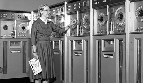 LibrisNotes: Grace Hopper: Queen of Computer Code by Laurie Wallmark