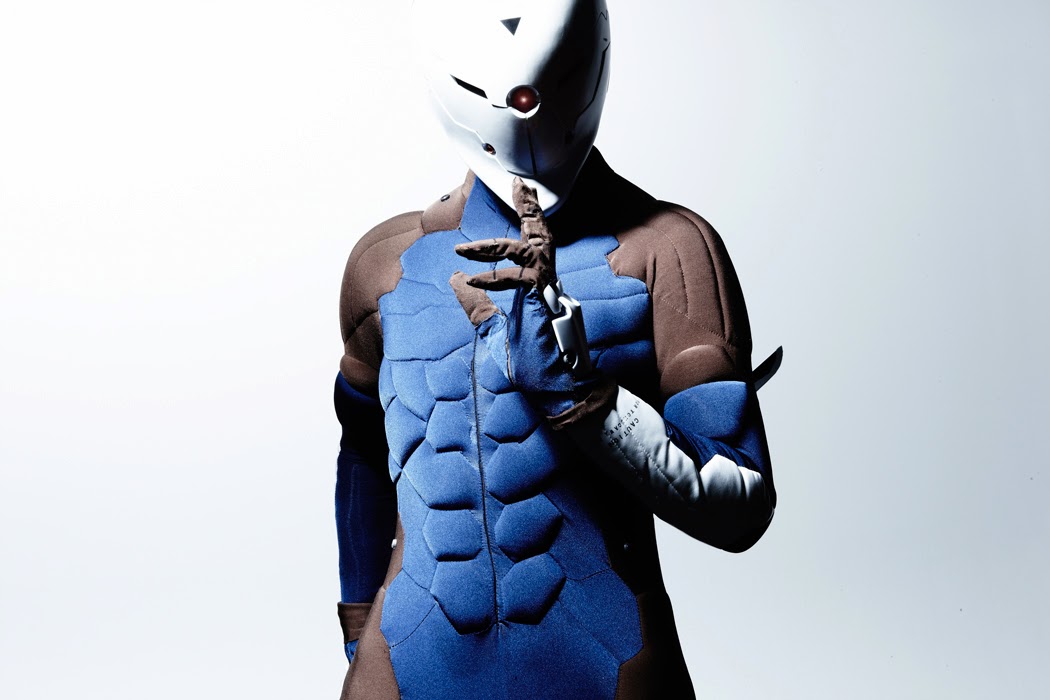 Silent Sanctum Manga: Legendary Cosplayer : Omi K Gibson