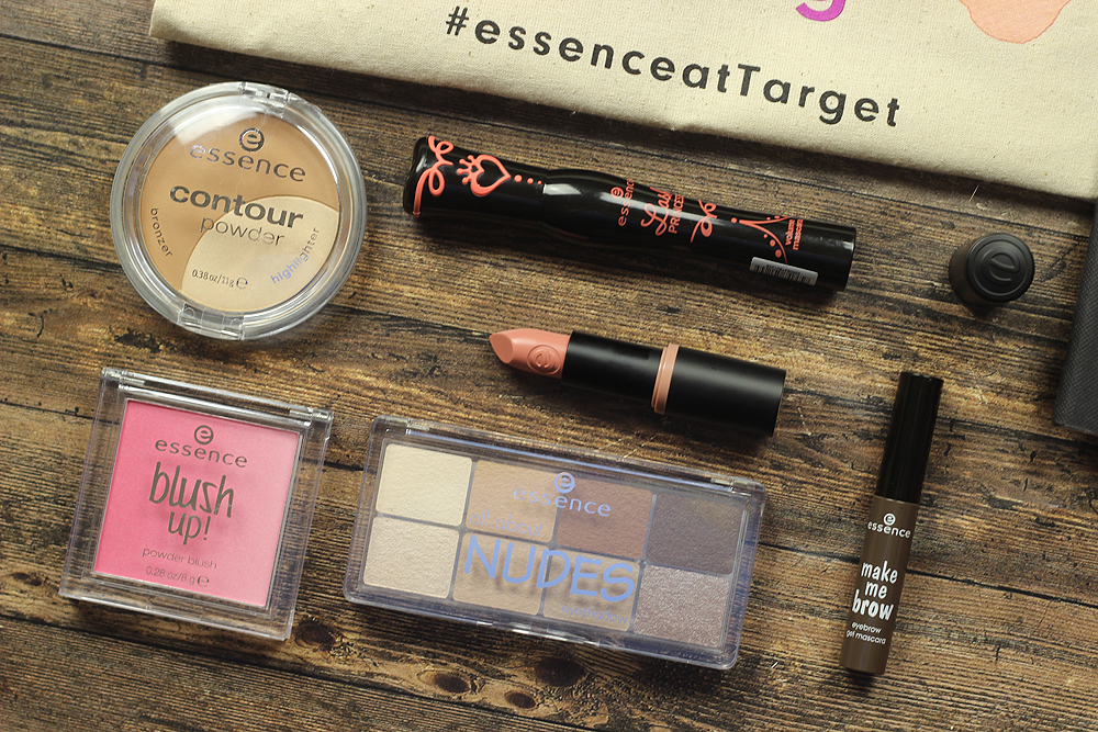 #essenceEssentials | A Quick + Easy Back-To-School Look ...