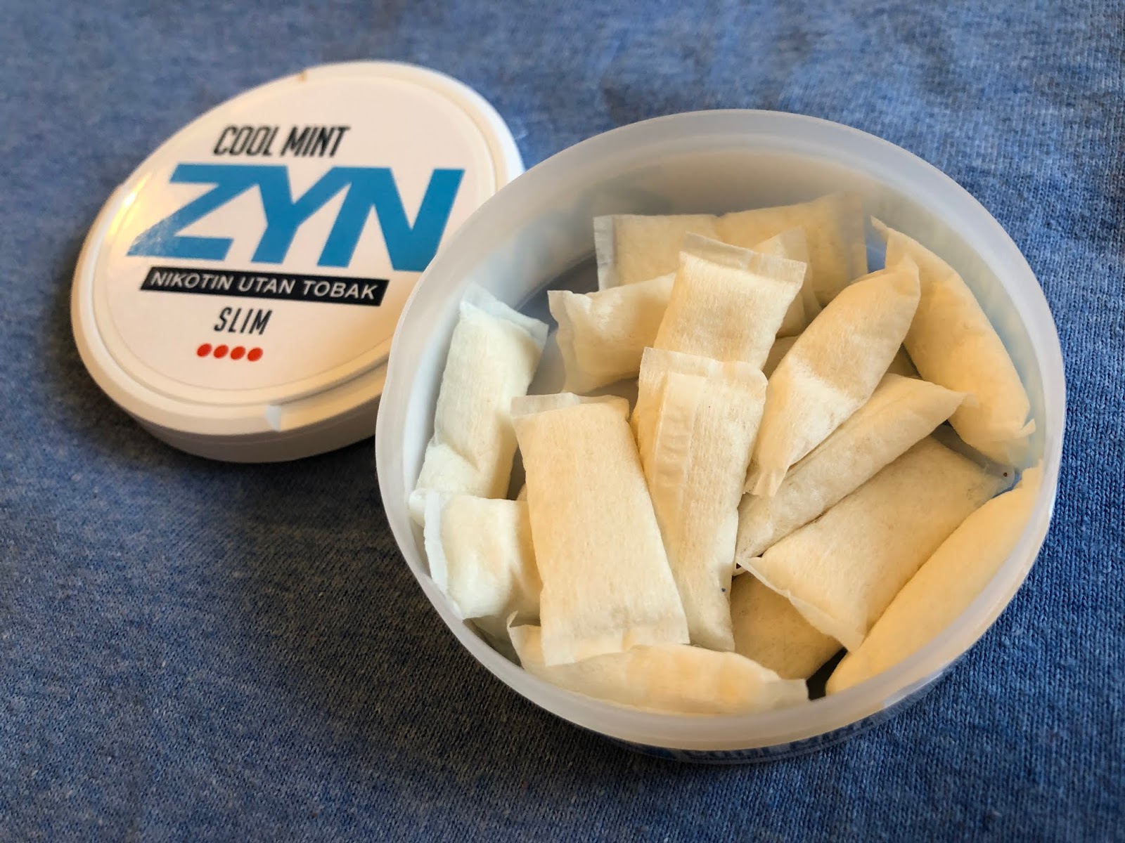 Zyn Cool Mint (All White) Extra Strong - Review. 8 December 2018.