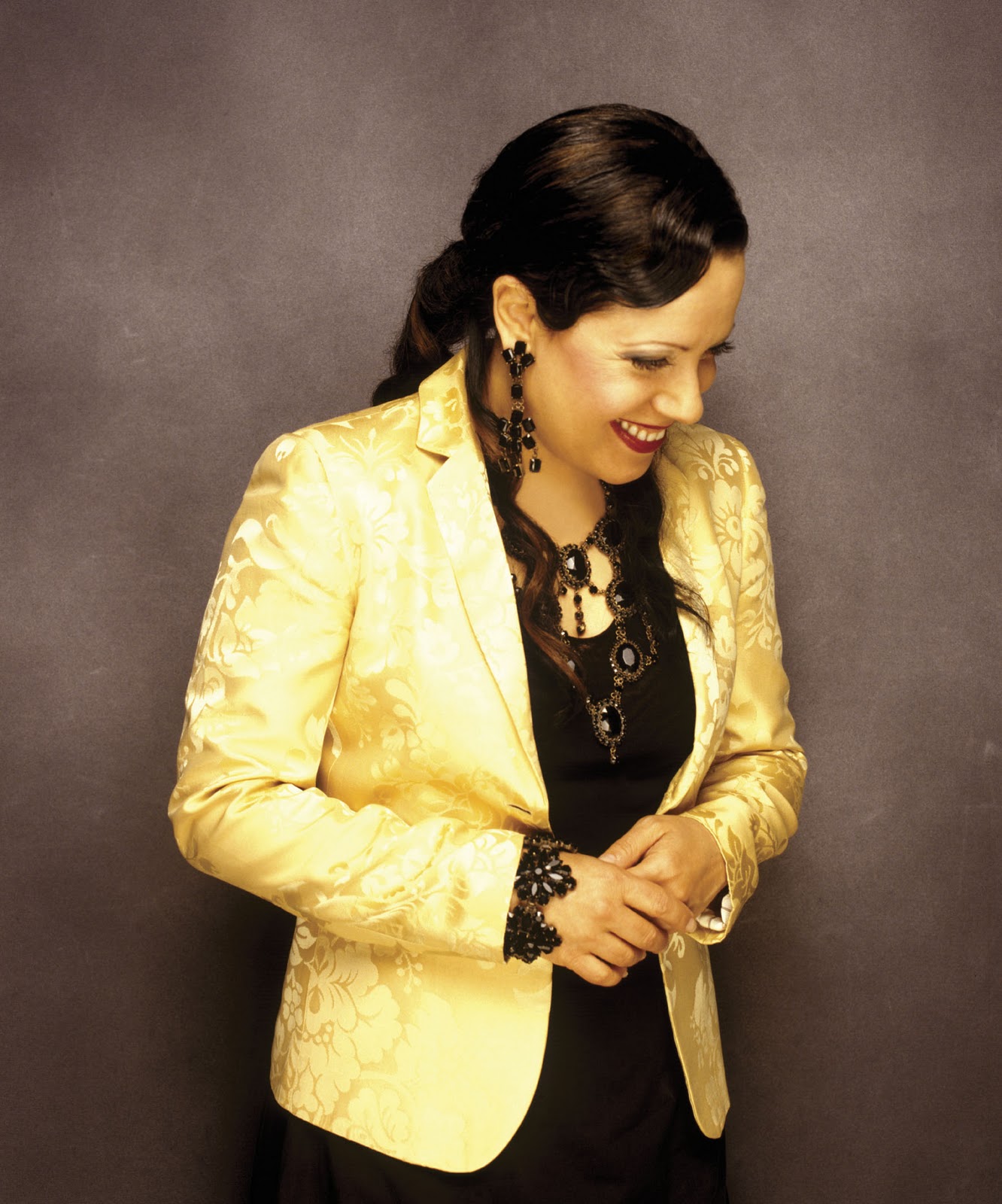 La Música del Mundo: Antonella Ruggiero ~ Libera (1997) e Sospesa (1999)