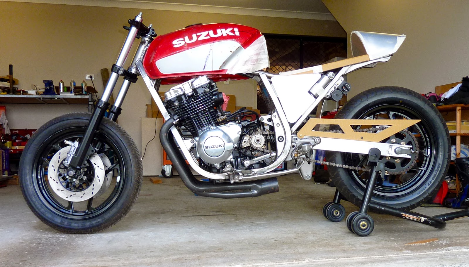 BikeTech7: GSX750ES - It Continues To Evolve.