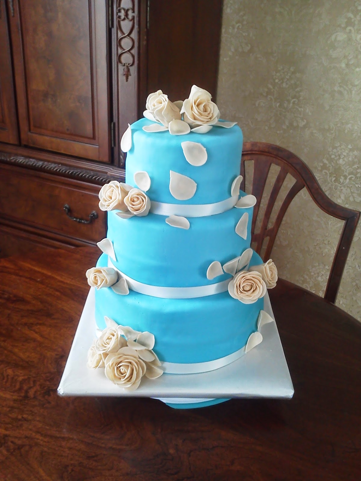 Fuzzy Cakes: Wedding cakes